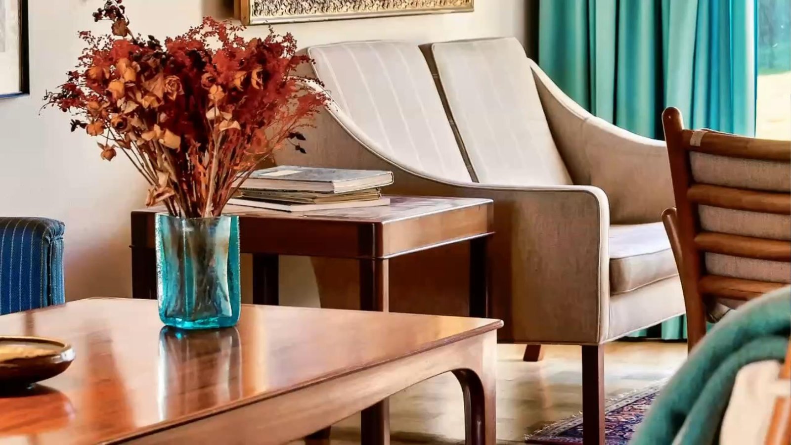 Instant Makeover - How to Decorate with Dried Flowers