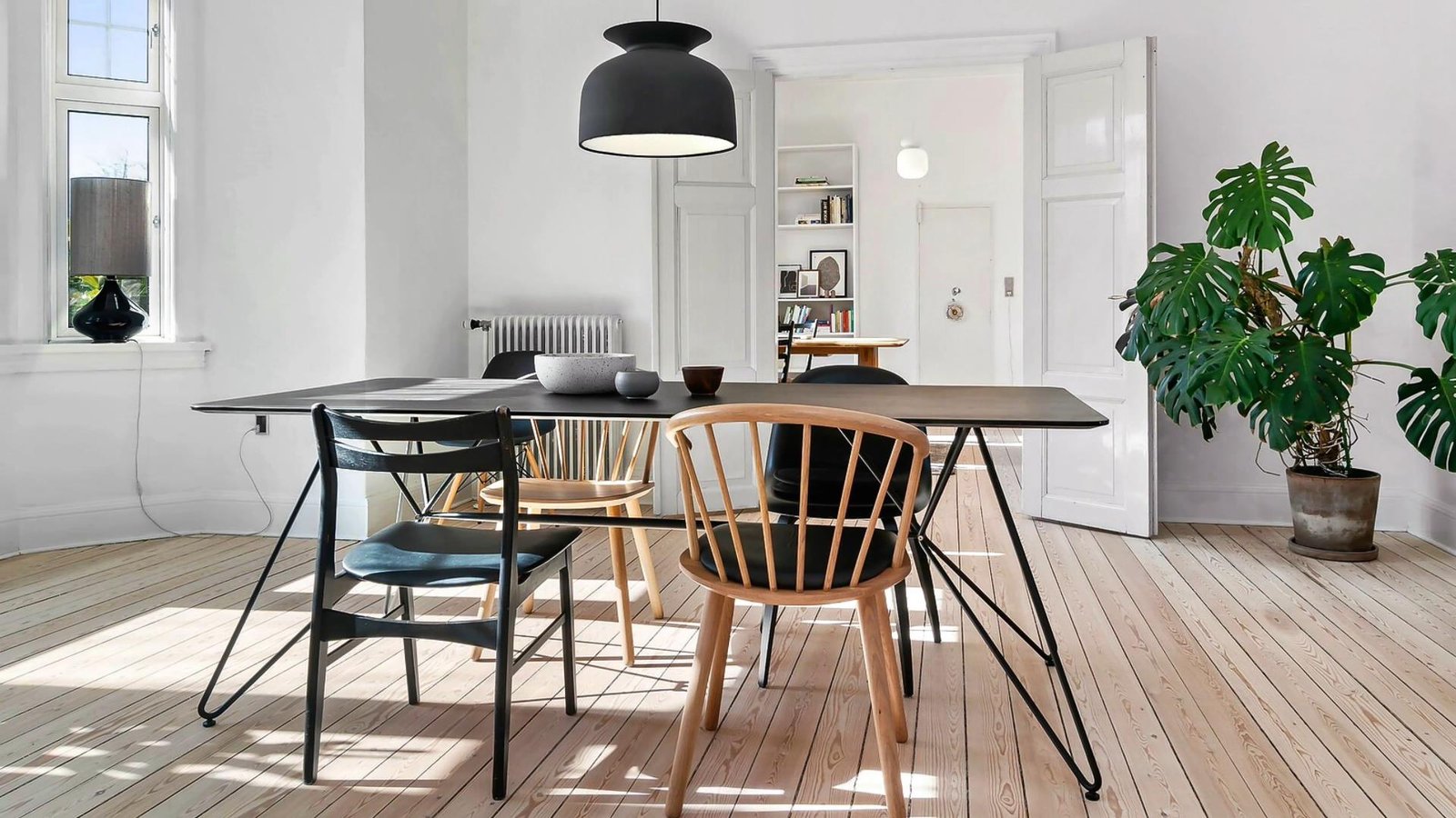 Dining Room Furniture as a Supporting Element 👍😀